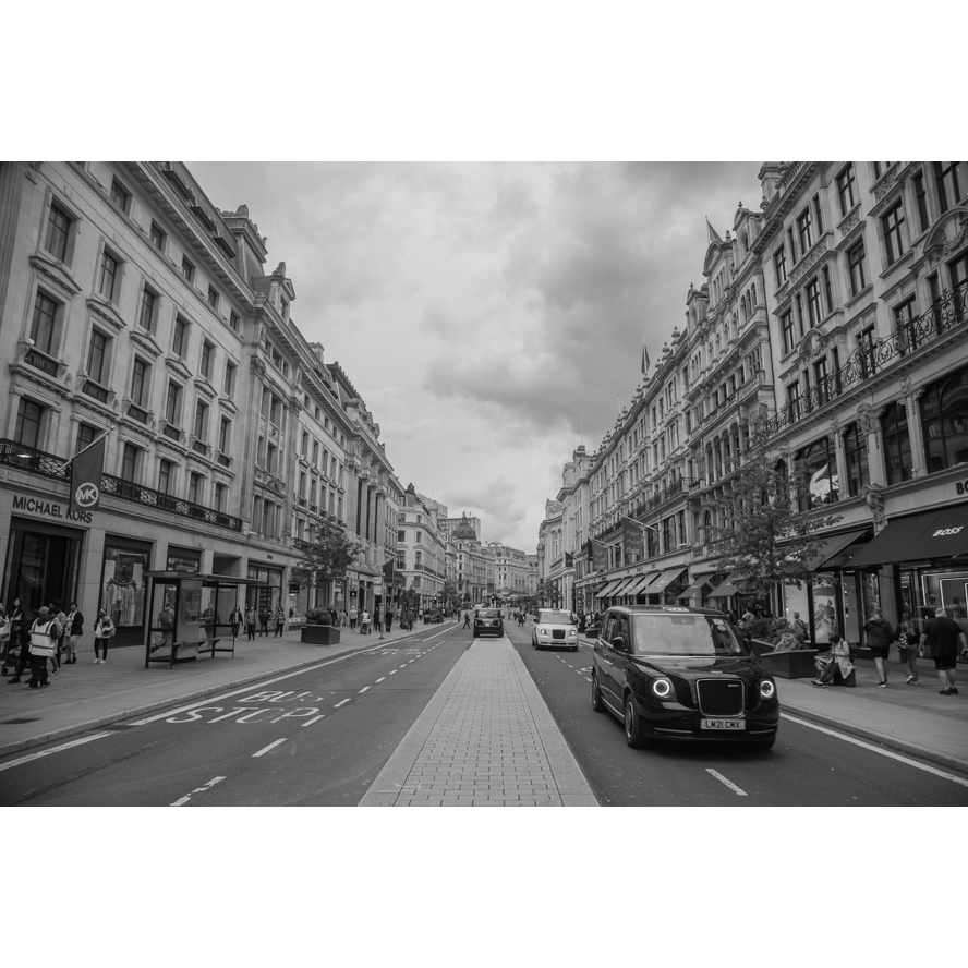 City Flow | Limited Edition Print by Ben T. – Hess Art House